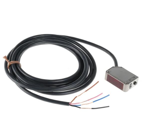 OMRON E2EC04N03MCC1 Sensor